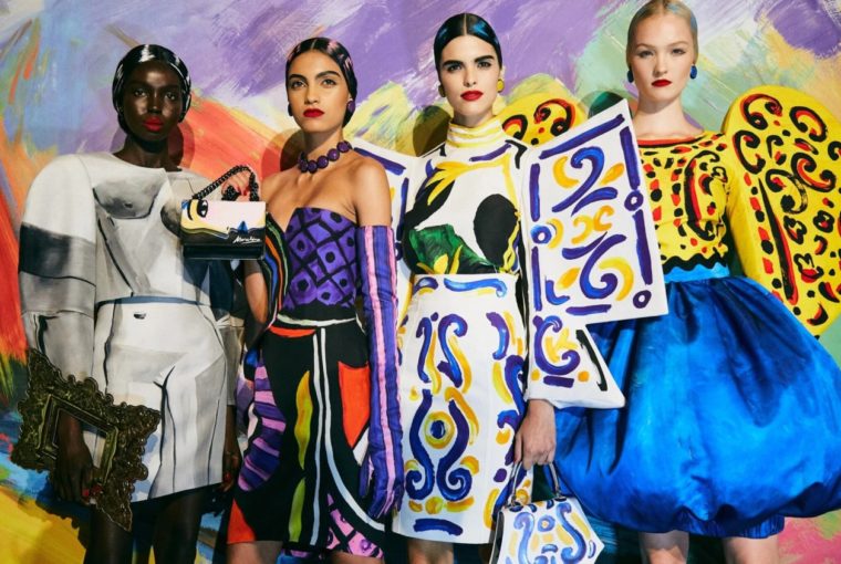 La fórmula detrás del éxito de Moschino: ¿la irreverencia o la ...